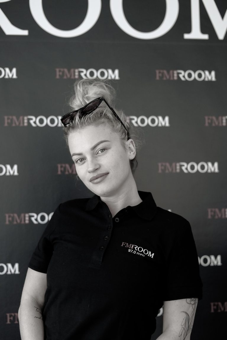 RoomFM - Samo najbolja glazba!